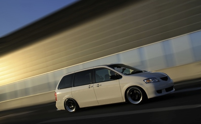 QotW: What’s the best Japanese car emblem? | Japanese Nostalgic Car