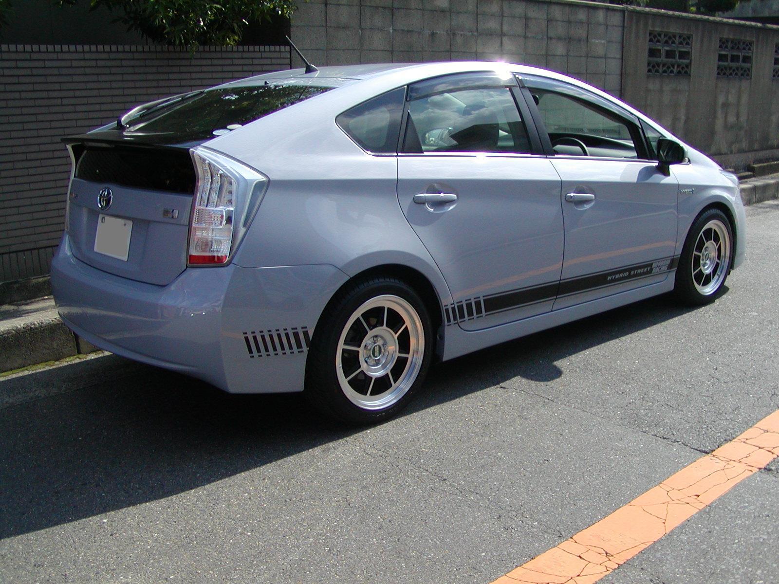 NEW PRODUCT: Hayashi Streets now available in 17-inch | Japanese ...