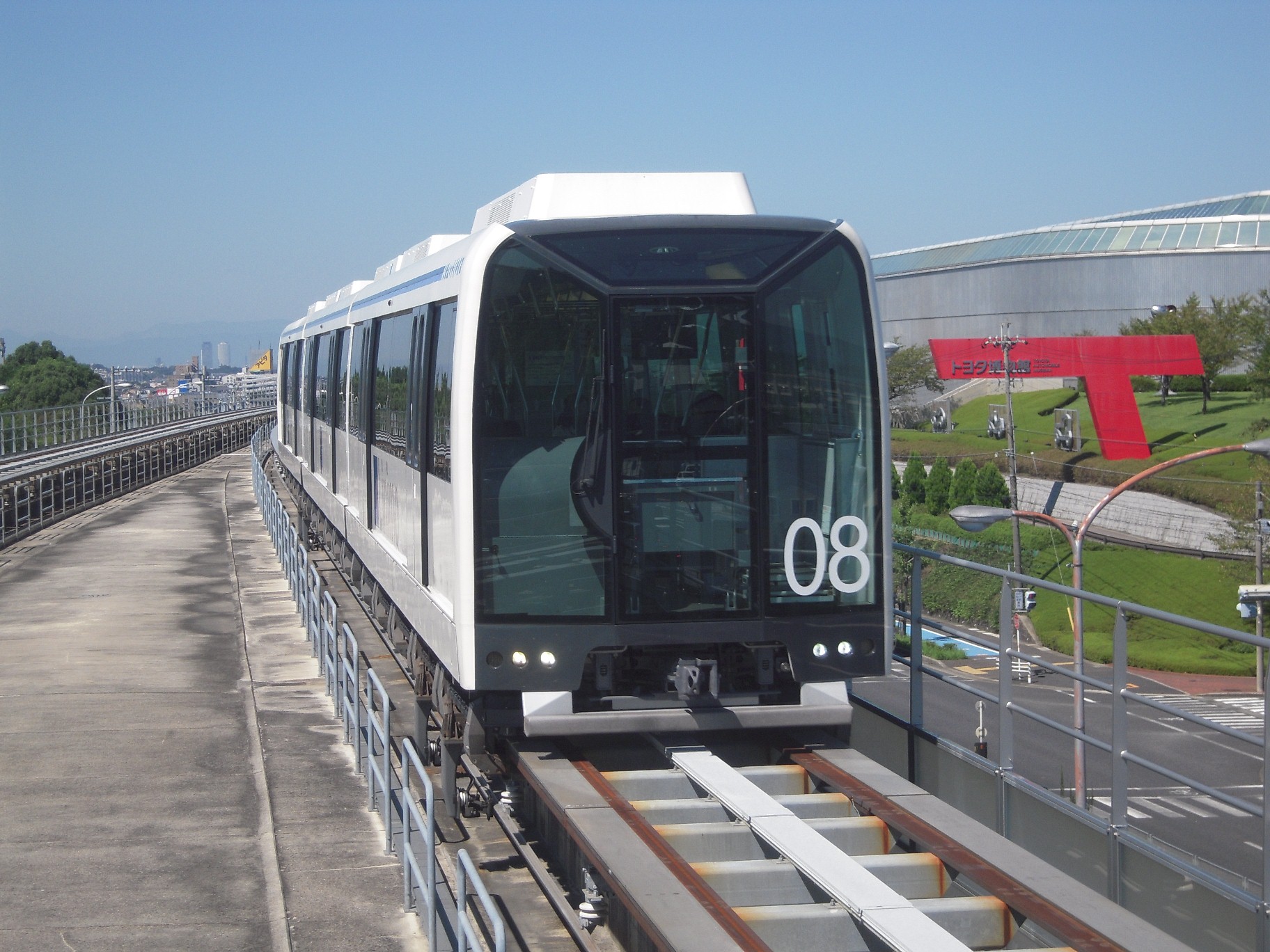 You can now ride a Toyota 2000GT train in Japan | Japanese Nostalgic Car