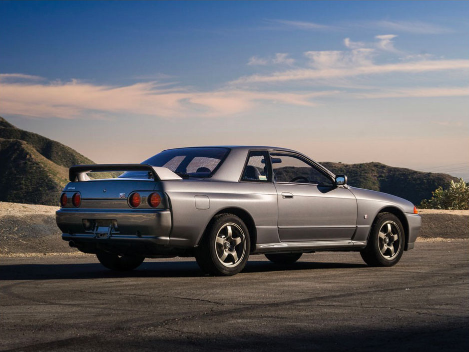 KIDNEY, ANYONE? 8,700-mile R32 Nissan Skyline GT-R [UPDATE] | Japanese ...