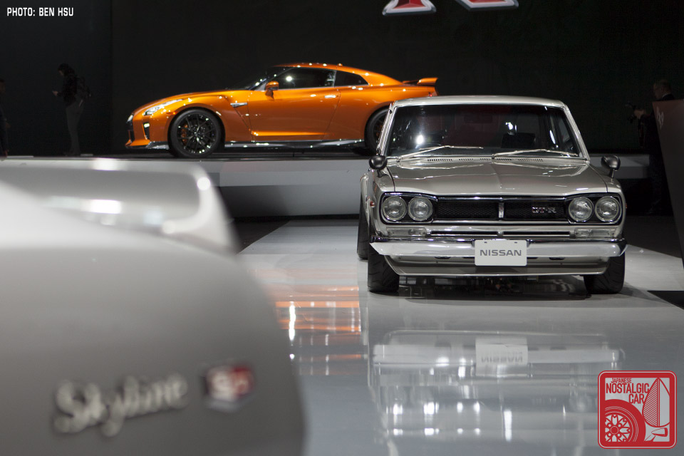 NY Auto Show: 2017 Nissan GT-R brings all generations together at last ...