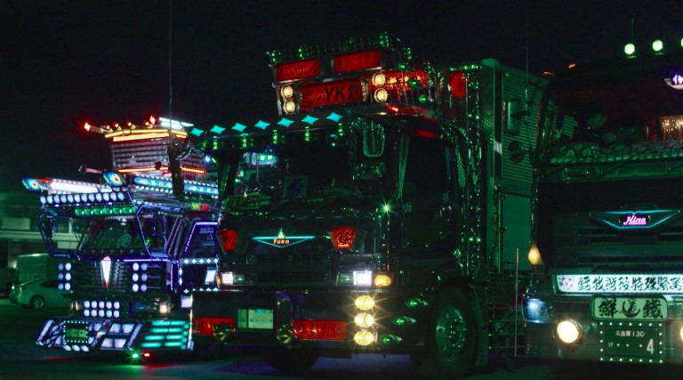 VIDEO: One man’s obsession with his Dekotora | Japanese Nostalgic Car