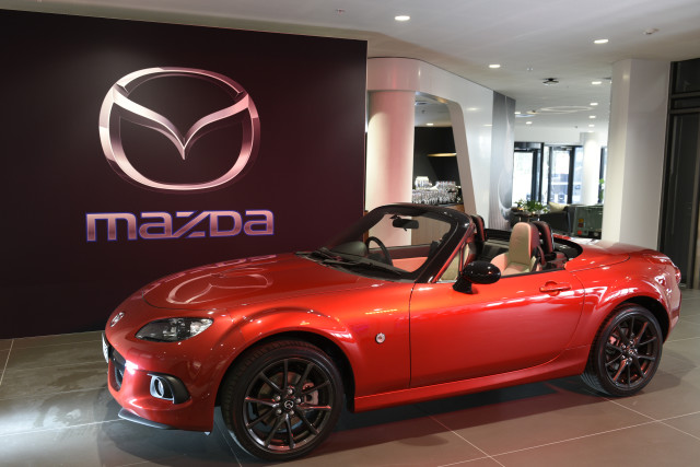 NEWS: Mazda’s new Australian HQ proudly displays Heritage Collection ...