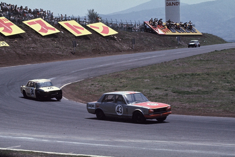 Consider the Following: RT40 Toyota Corona | Japanese Nostalgic Car