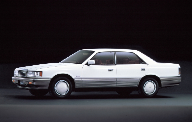 BACK ROADS: The HD Mazda 929 | Japanese Nostalgic Car