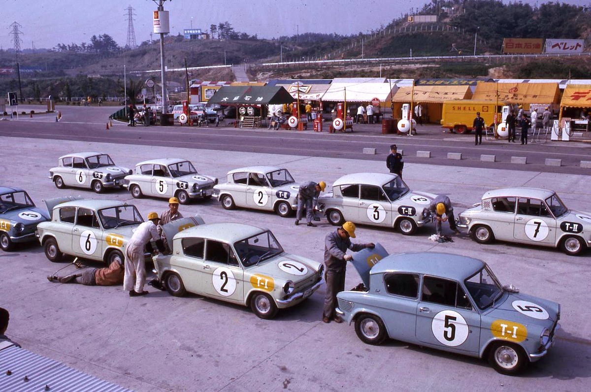25 YEAR CLUB: Mazda Autozam AZ-1 | Japanese Nostalgic Car