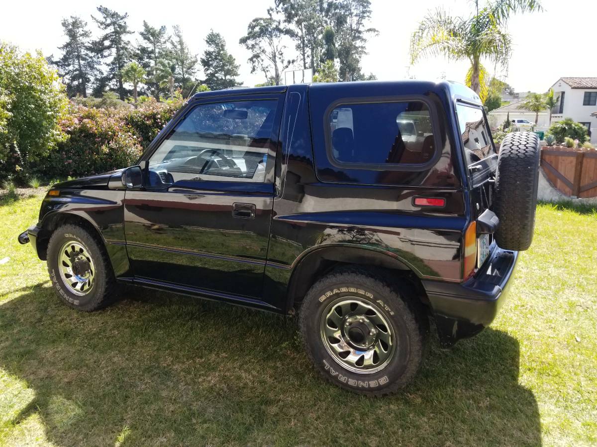 Kidney, Anyone?: Hardtop convertible Suzuki Sidekick | Japanese ...