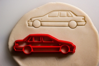 Bake some quarantine treats with these car-shaped cookie cutters ...