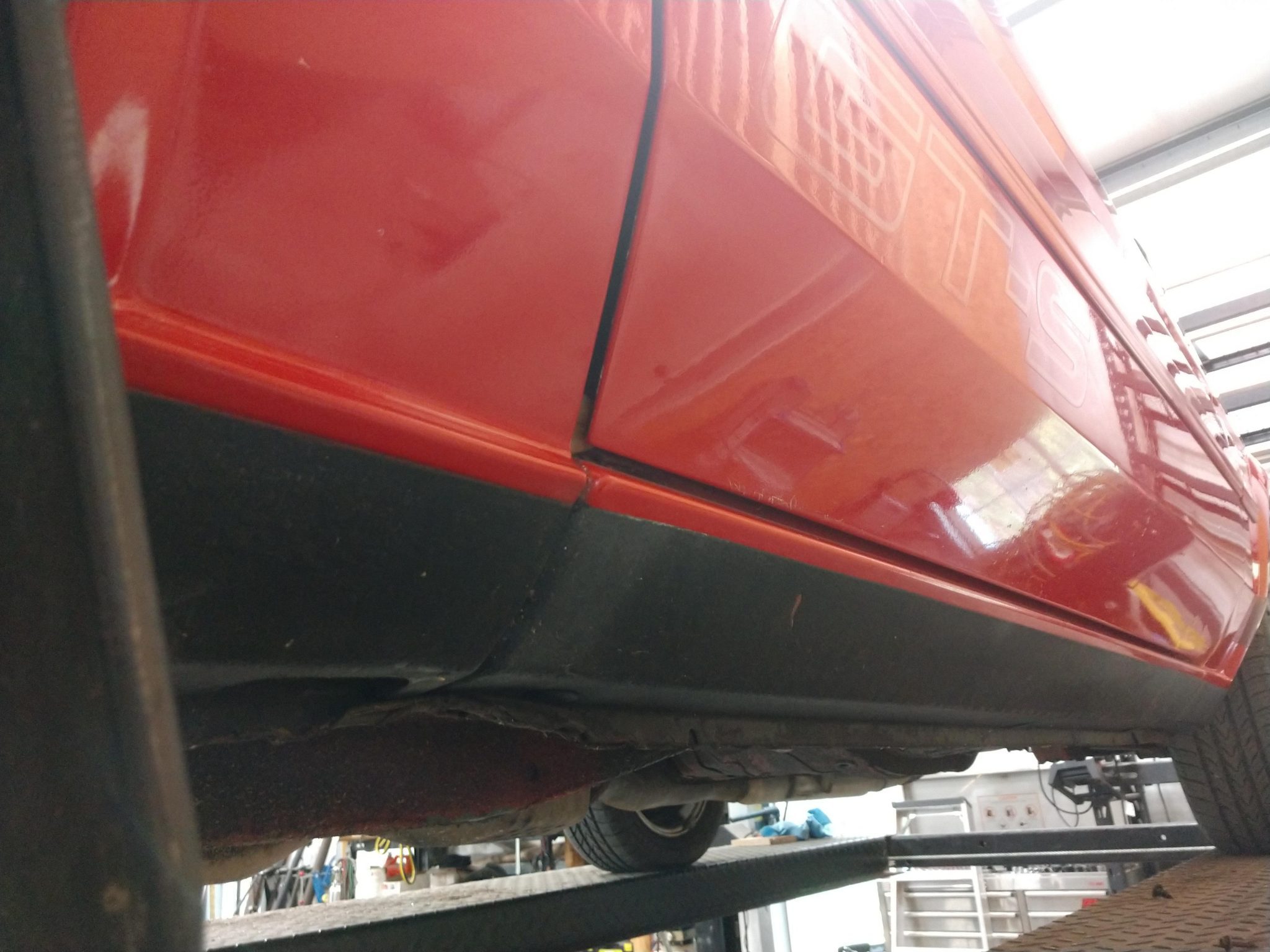 Toyota Corolla AE86 sells for $40,000 even with light rust | Japanese ...