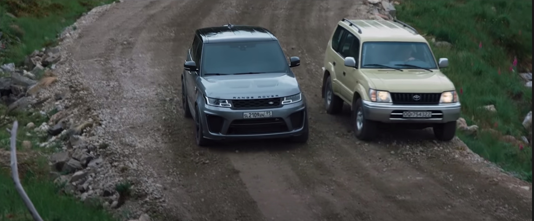 Range Rover promo video shows James Bond’s Toyota Land Cruiser ...