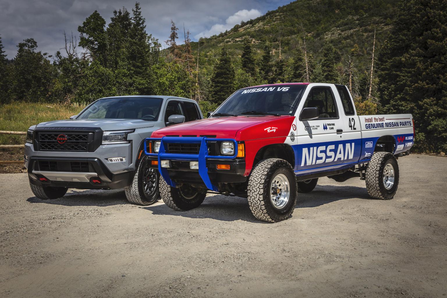 Nissan brings back 80s off-road racing livery on a Frontier rally truck ...