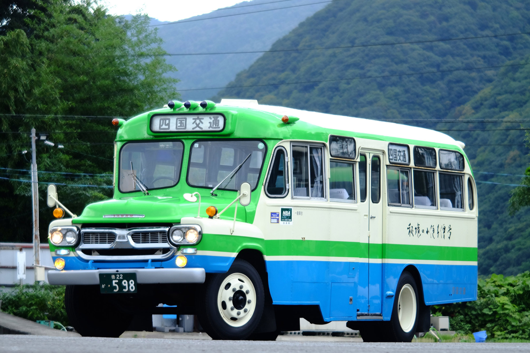 A retired Isuzu BXD30 bus seeks crowdfunded restoration | Japanese ...