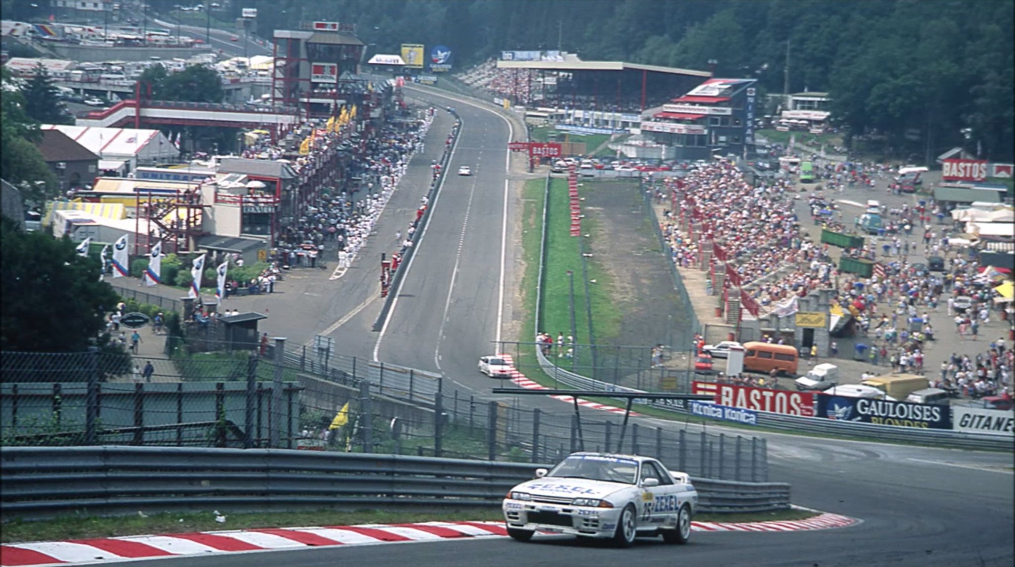 Nissan restores the Zexel R32 Skyline GT-R that won the 24 Hours of Spa ...