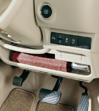 The Suzuki Lapin LC brings adorable retro style back to kei cars ...