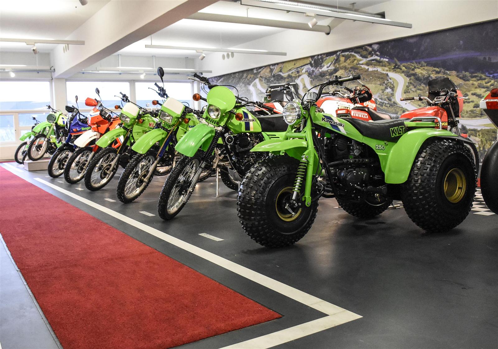 Celebrate 50 years of the Kawasaki Z1 with this incredible Swiss ...