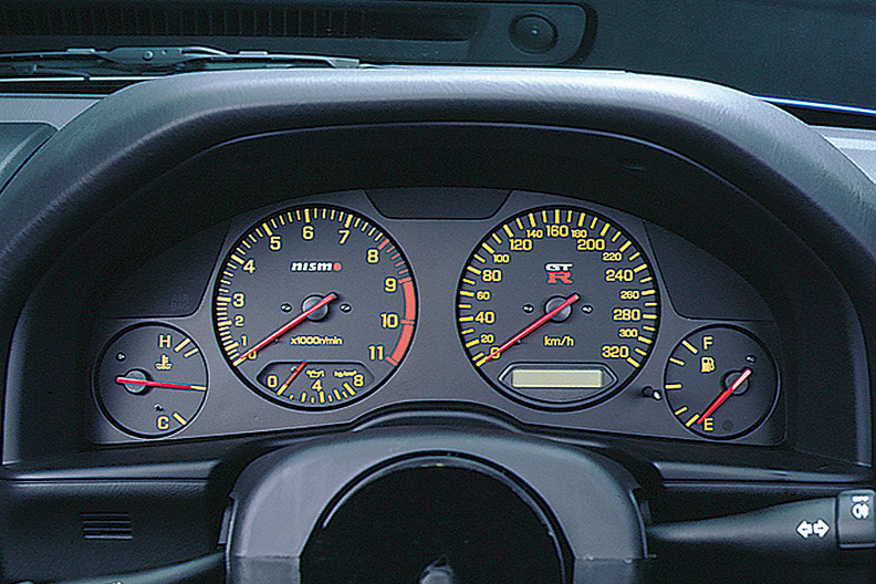 Nissan Skyline Speedometer