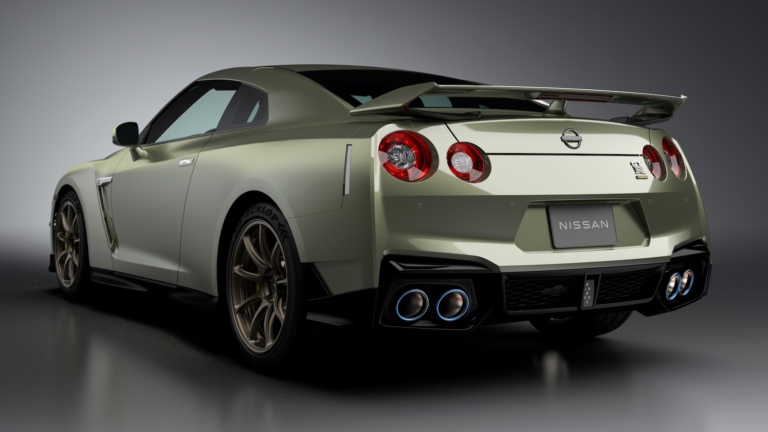 2024 Nissan GT-R gets retro R34-inspired face and color palette ...