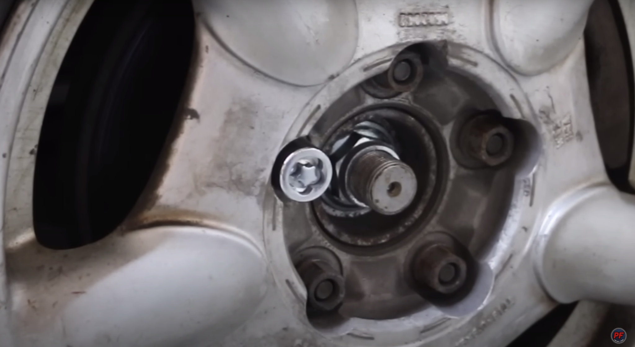 Wheel lock comparison test finds only one design that’s not easily ...