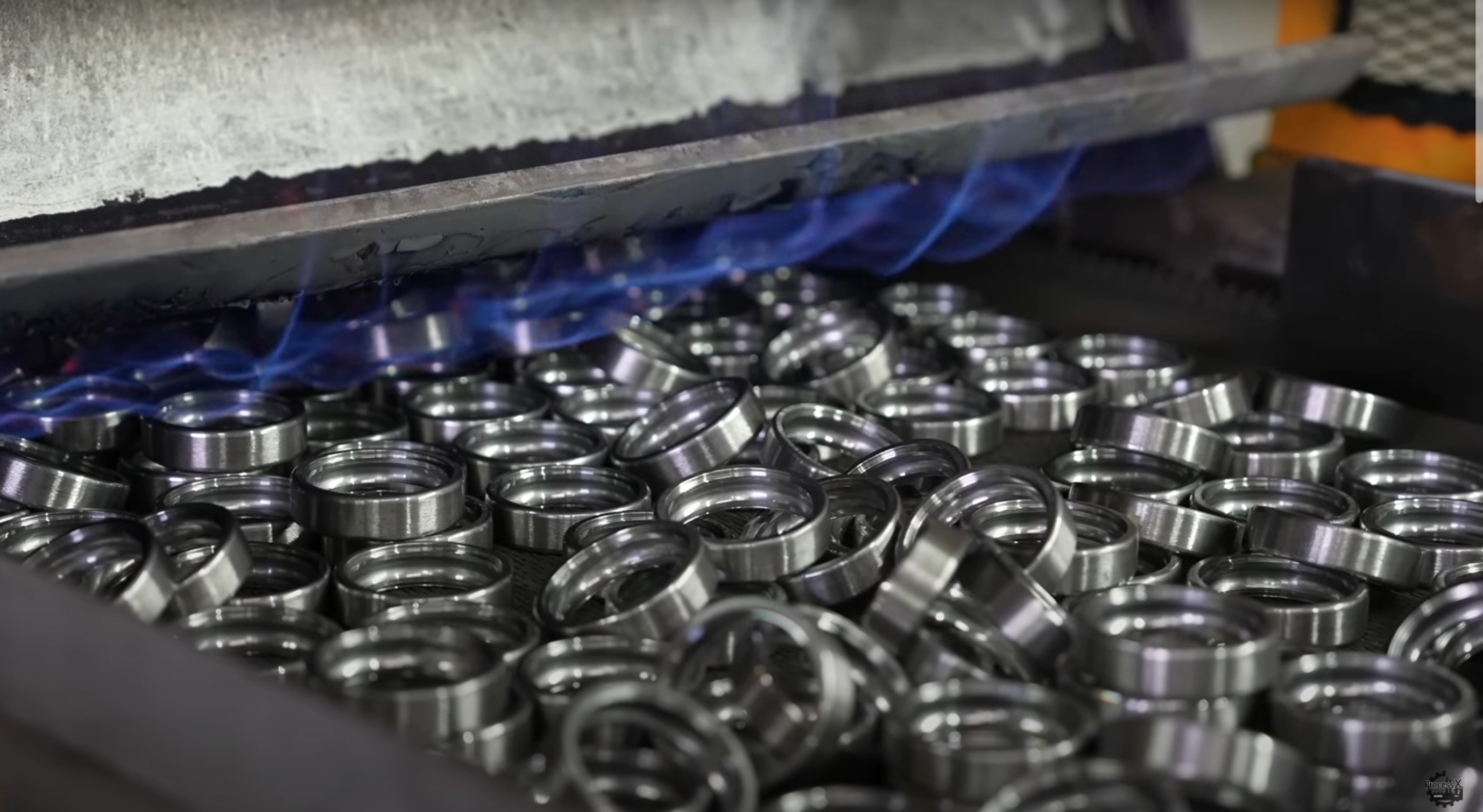 Automotive bearing manufacturing is a mesmerizing process | Japanese ...