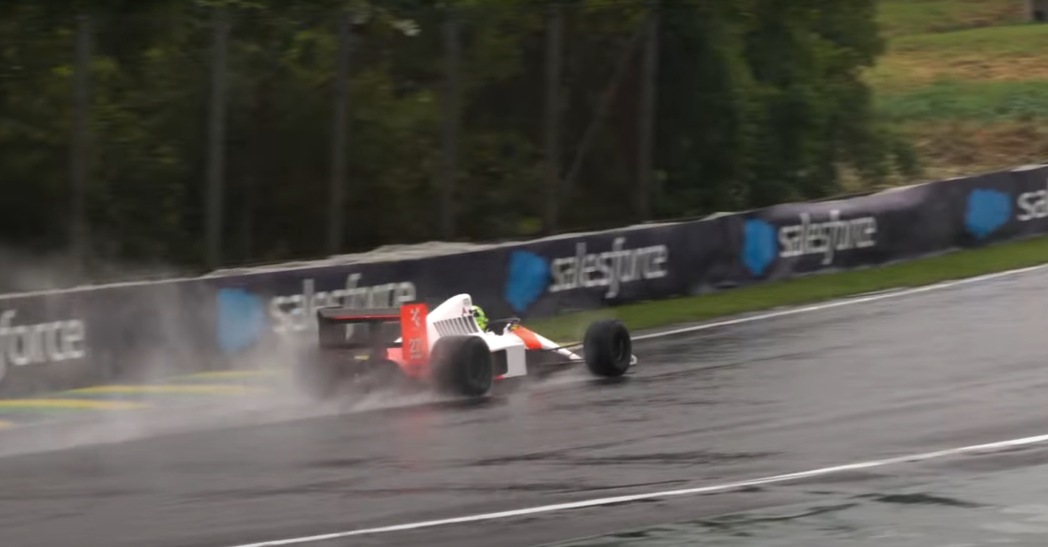 Watch Lewis Hamilton drive Senna’s winning McLaren MP4/5 in the rain ...
