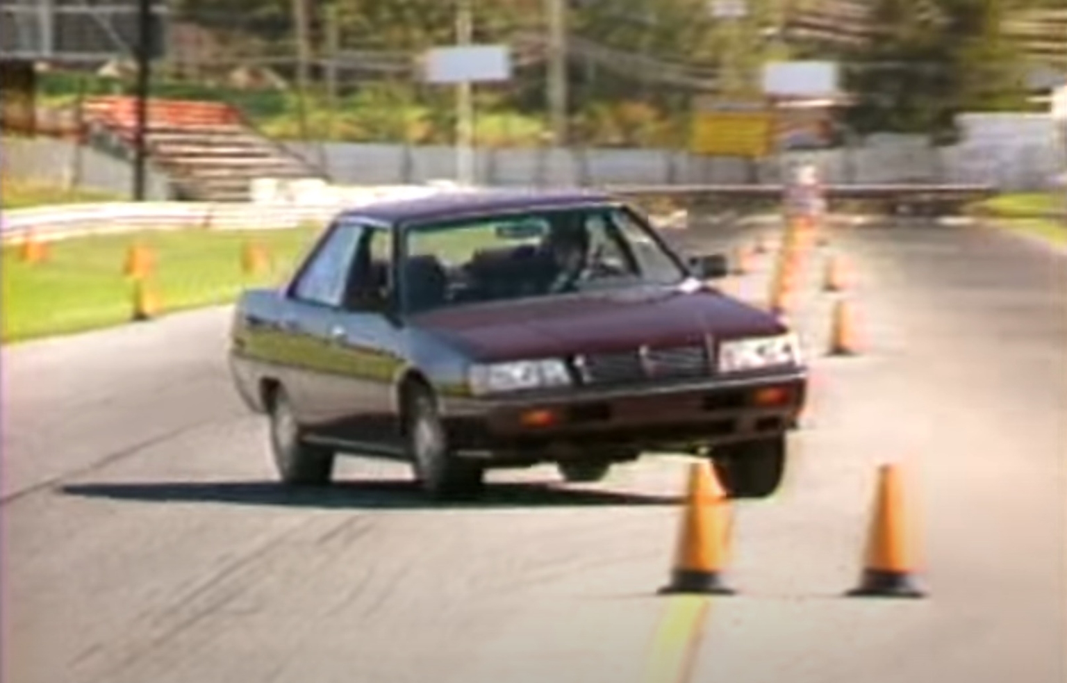 Finally, a Mitsubishi Galant Sigma review from when it was new ...