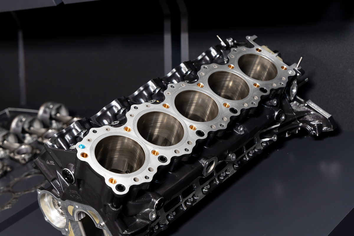 Honda to auction parts from iconic racing engines, starting with Ayrton ...