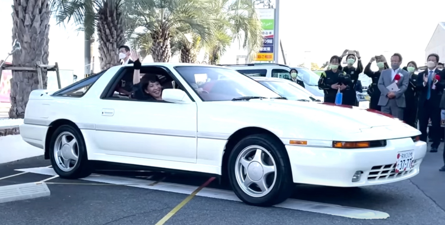 Japan’s new Prime Minister is a Toyota Supra owner | Japanese Nostalgic Car